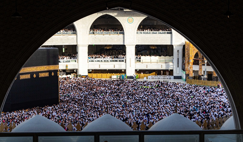 Tiga Jalan (Cara) Haji yang Harus Dipahami - AMPHURI
